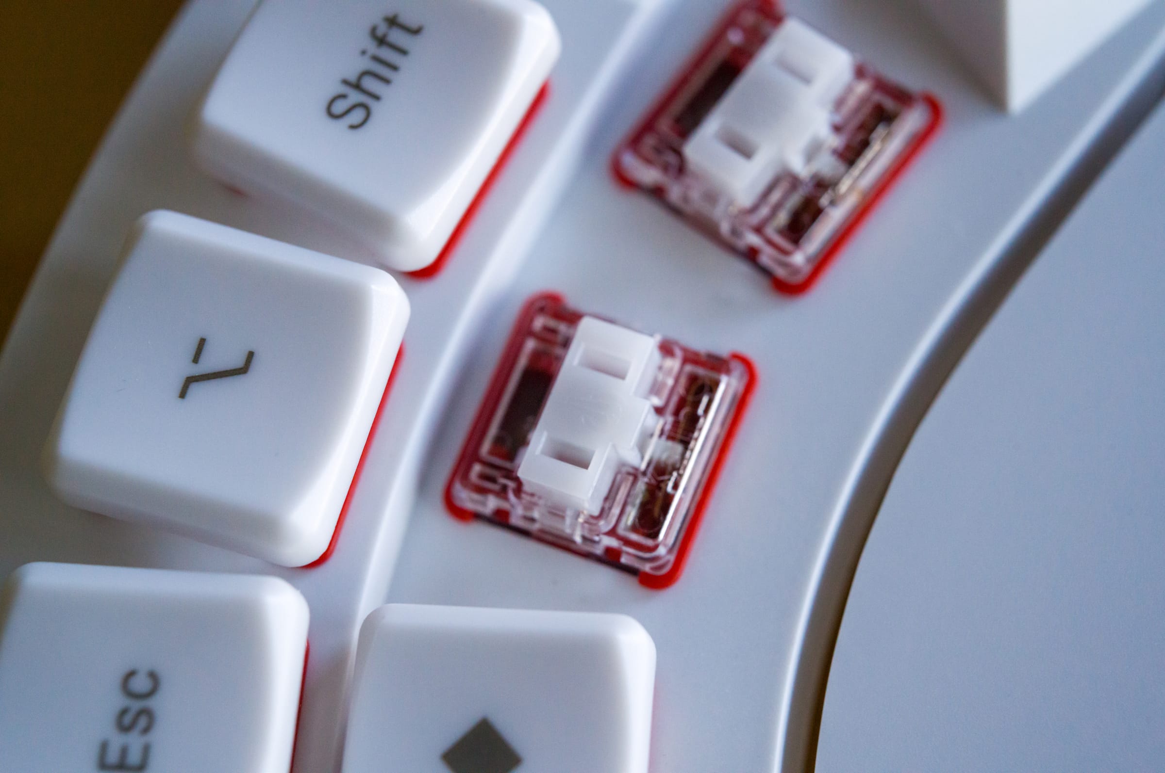 Review of the MoErgo Glove80 keyboard